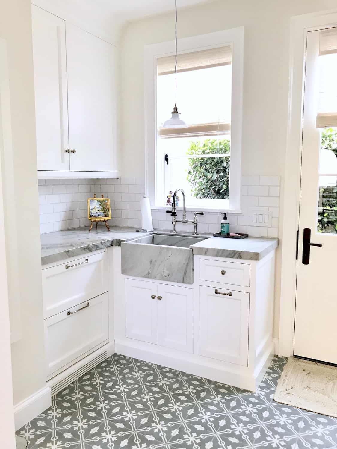 Five Ways to Create A Beautiful Classic Laundry Room | Classic Casual Home