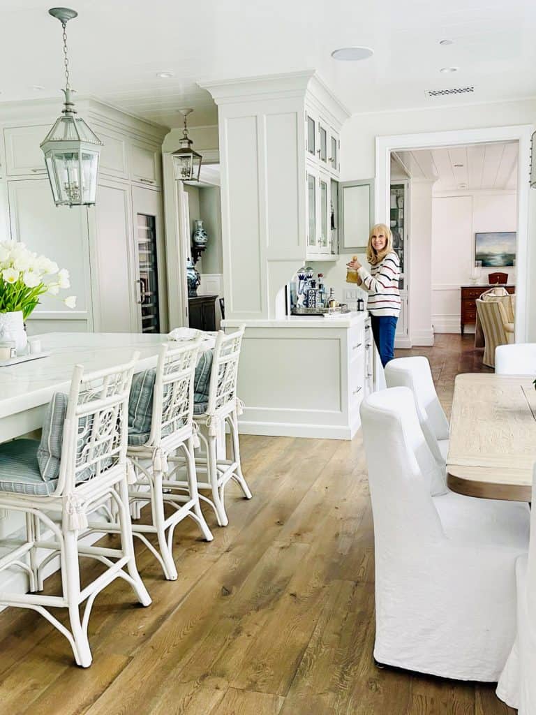 Why A Classic White Kitchen Works | Classic Casual Home