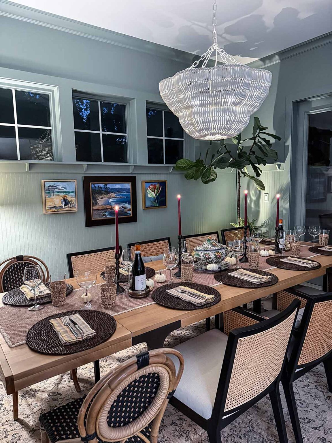 A Dinner Menu That’s Elegant Yet Easy For 10 Friends | Classic Casual Home